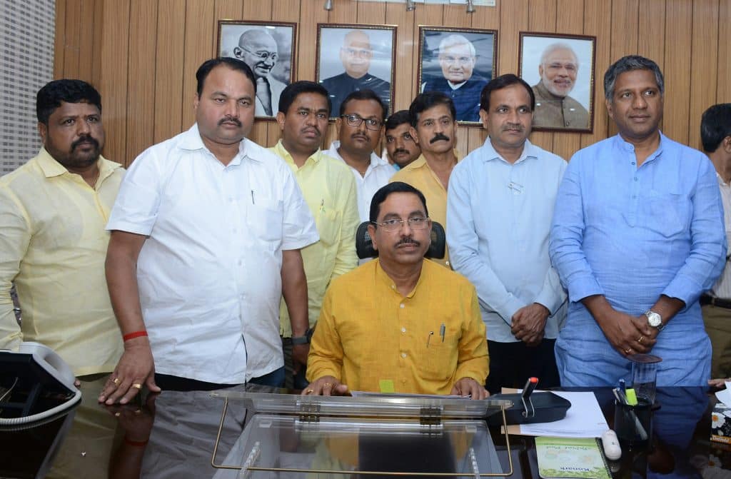 Pralhad Joshi appointed Mines Minister | Indian Bureaucracy | IAS, IPS ...