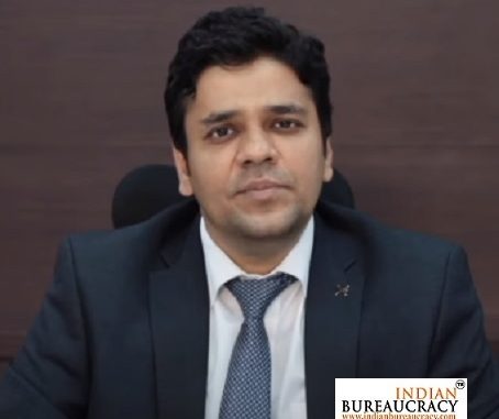 Avinash Kumar IAS posted as District Magistrate- Barabanki, UP | Indian ...