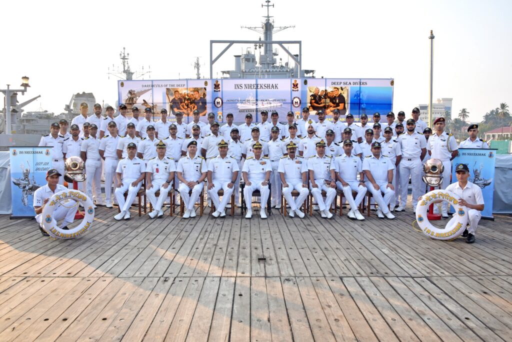 MoD | INS Nireekshak awarded on-the-spot Chief of Naval Staff Unit ...