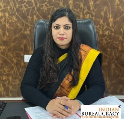 Medha Roopam IAS posted as ACEO- Greater Noida, Gautam Buddha Nagar, UP ...