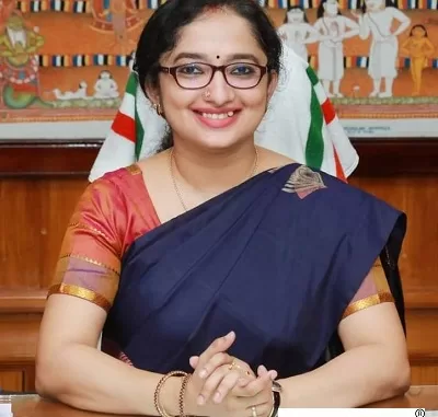 Divya S Iyer IAS appointed MD- Vizhinjam Port, Kerala – Indian ...