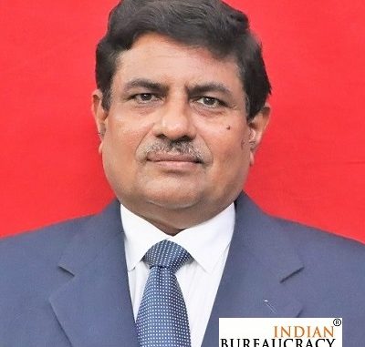 Ram Karan Yadav IRSE takes charge as GM- Central Railway, Mumbai ...