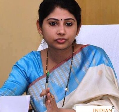 Smita Sabharwal IAS posted as Member Secretary- Telangana Finance ...